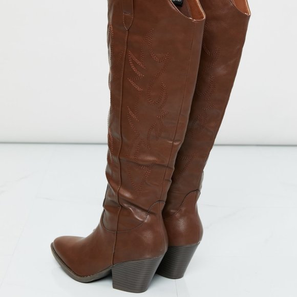 Forever Link | Shoes | Forever Link Faux Leather Embroidered Cowboy ...